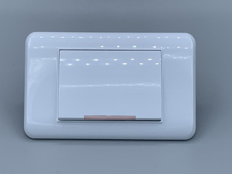 Interruptor Sencillo Triway Blanco Deluxe - Grupo Construmateriales